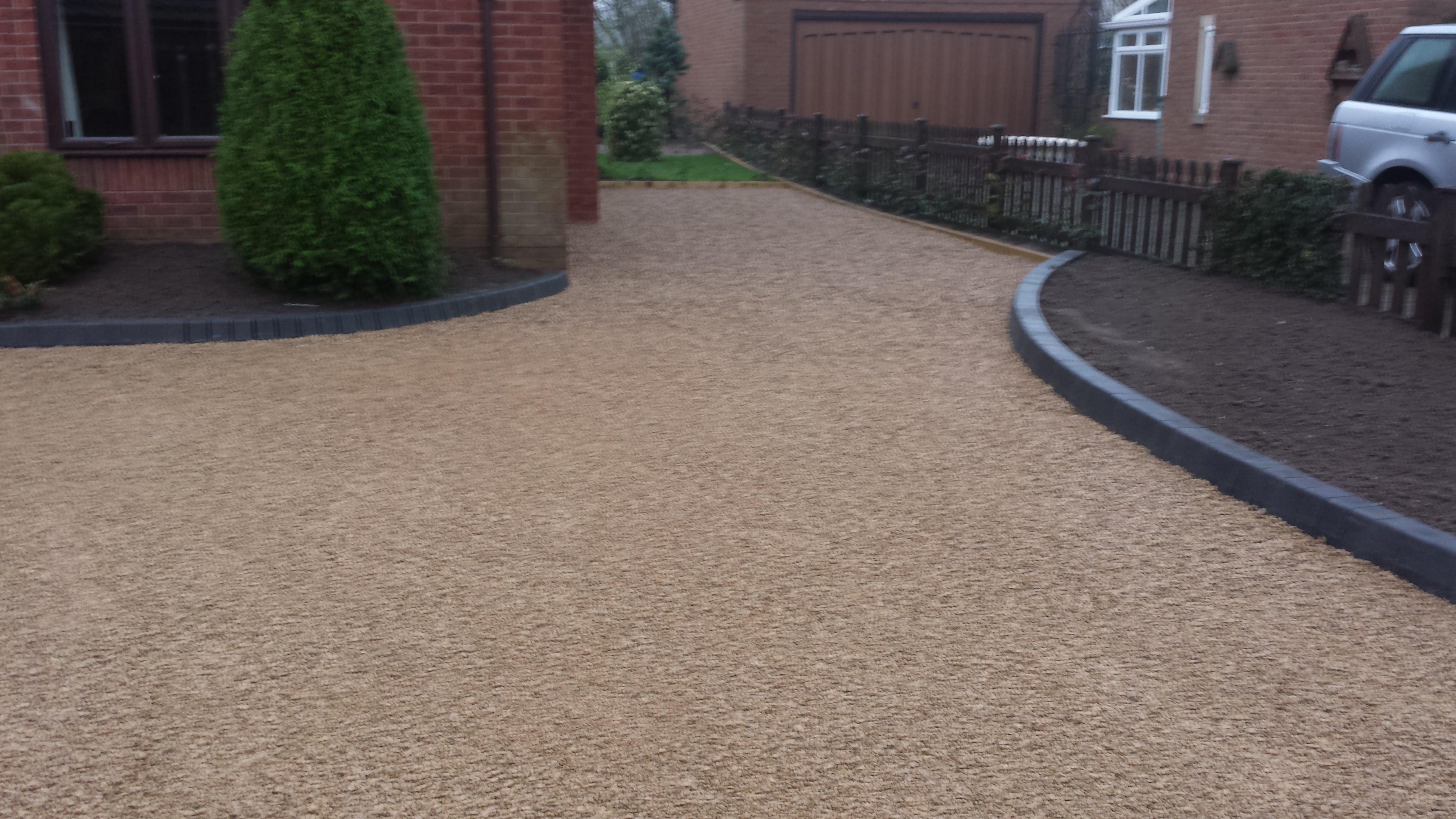 Create Beautiful Driveways | Decorative Aggregates