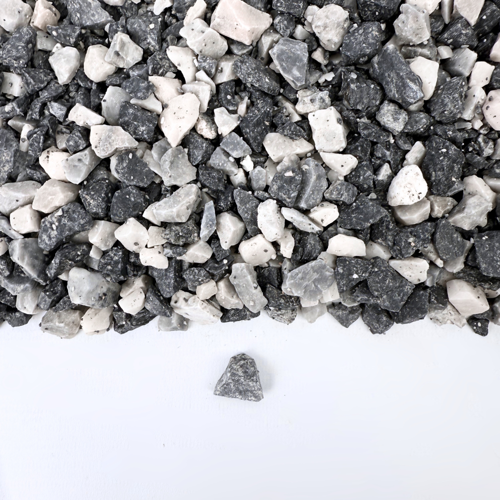 Black Ice Gravel 4-10mm – Decorative Aggregates
