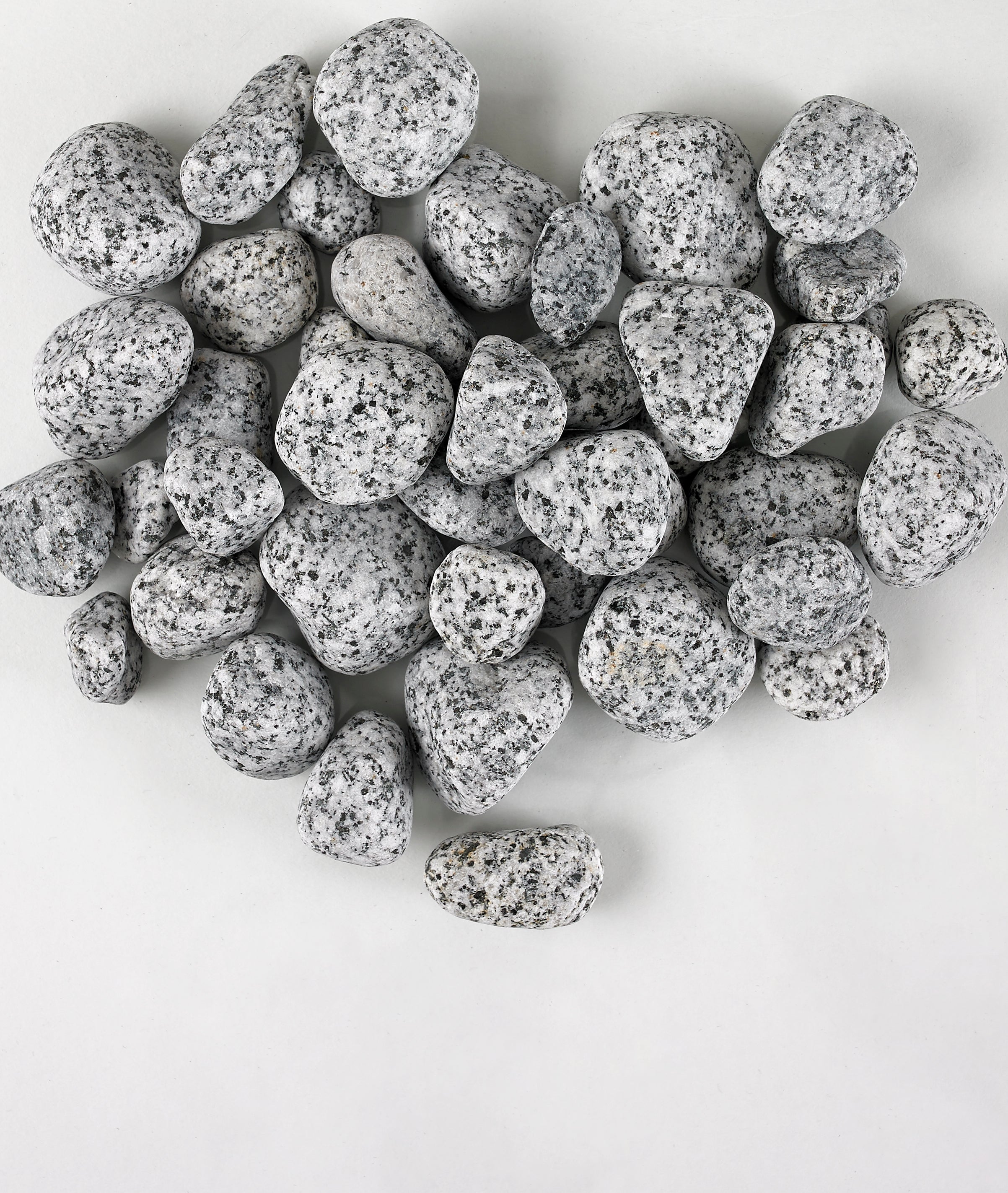Tumbled Silver Pebbles 20-40mm | Decorative Aggregates